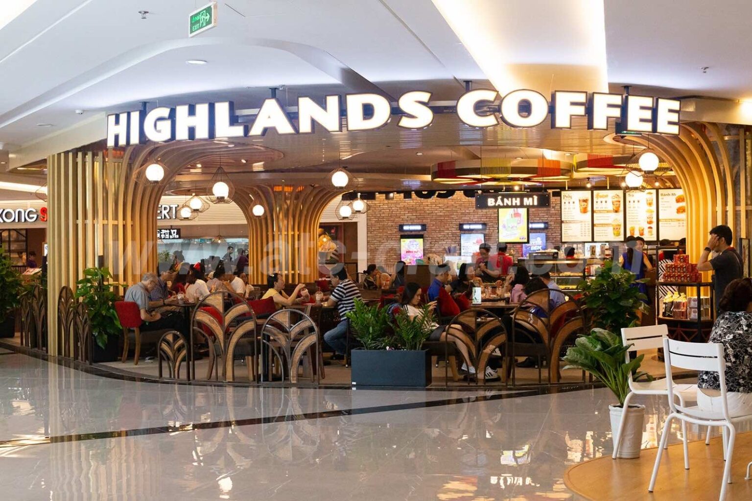 Cafe Landmark 81 có gì? Uống cực chill với 7 quán cafe đẹp mắt tại ...